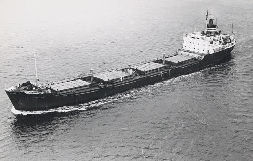 Scanning the wreck of the SS Lake Illawarra - Spatial Source